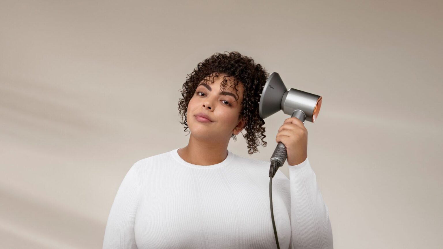 Dyson honors pioneering women in the Middle East with 'The FIRSTS ...