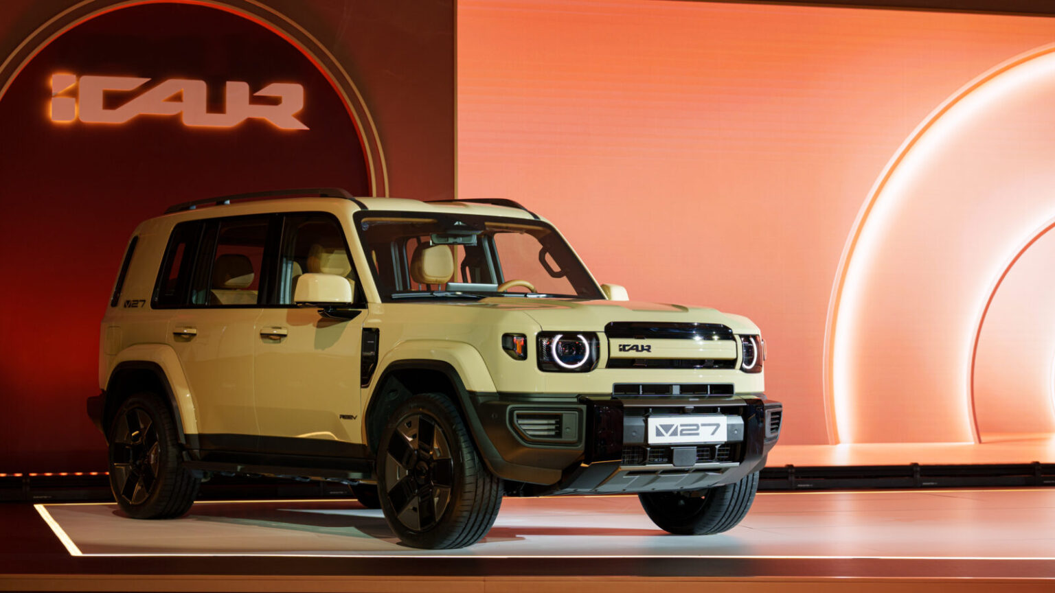 ICAUR V27 Debuts In UAE With Range-extended Electric SUV Starting At ...