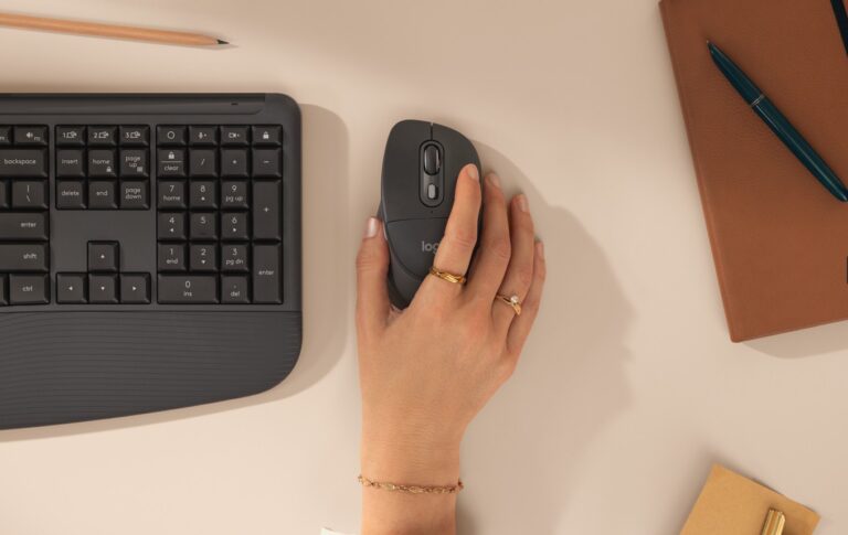 Logitech Signature Comfort Plus Brings Practical Desk Ergonomics